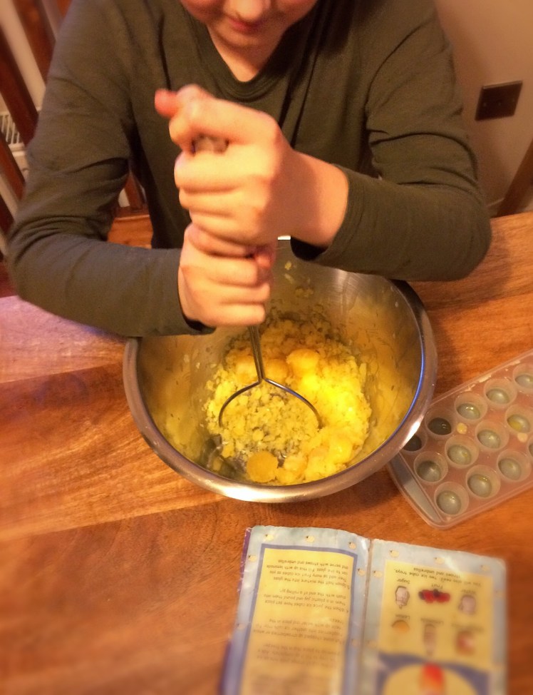 Sensory Fun in the Kitchen: Iceberg Slush – Sensational Learning with ...